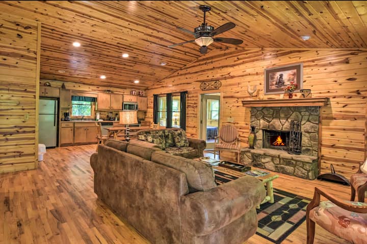 No Service Fee! Outlook Cabin! Explore N Ga! - Helen, GA