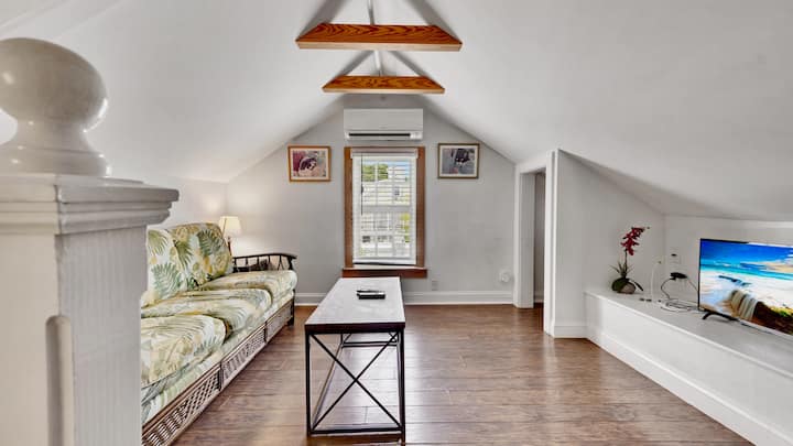 Matecumbe Suite At Seaport Inn - Key West