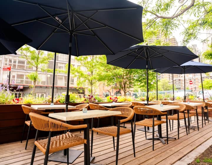 Rooftop Cocktails & Brooklyn Bridge View - Manhattan, NY