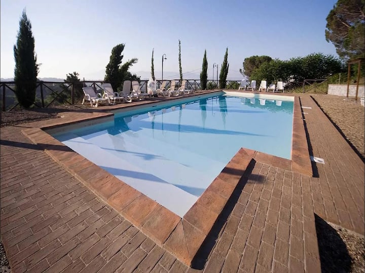 Maison De Maître à Montefiascone Avec Piscine - Montefiascone