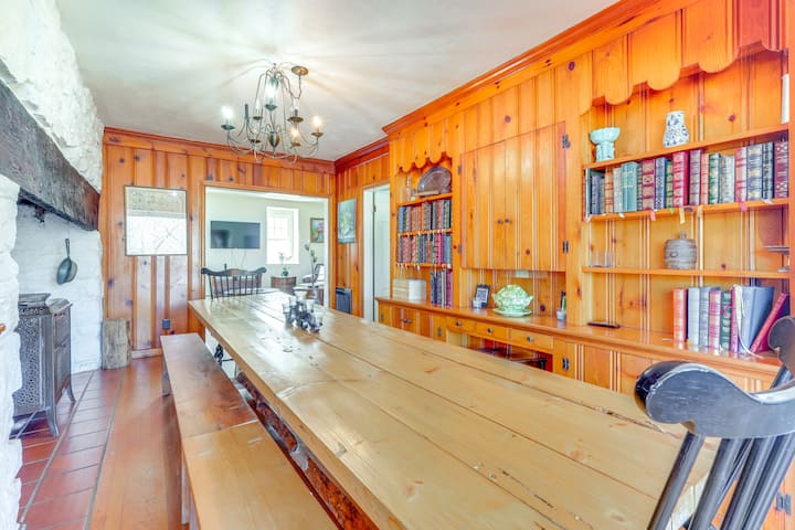 Historic Manor 3 Mi To Shawnee Mtn! Pet Friendly - Bushkill, PA