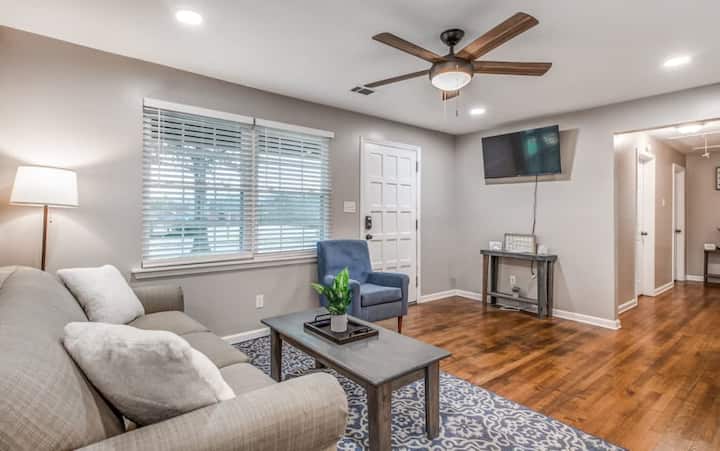 Modern Interior, Near Downtown! Warm At Wellsville - Memphis, TN