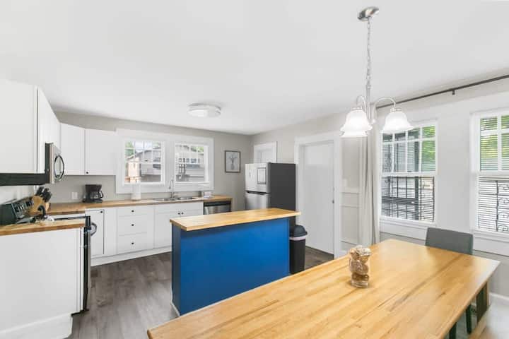 Renovated! Mins To Bhm Crossplex-central Park Chic - Birmingham, AL