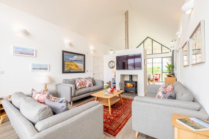 3 Bed In Bamburgh (Oc-w31886) - Bamburgh