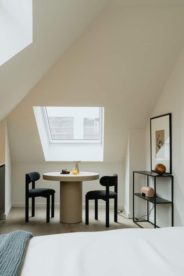 Suite Au Rez-de-chaussée Avec Terrasse Confortable - Anvers