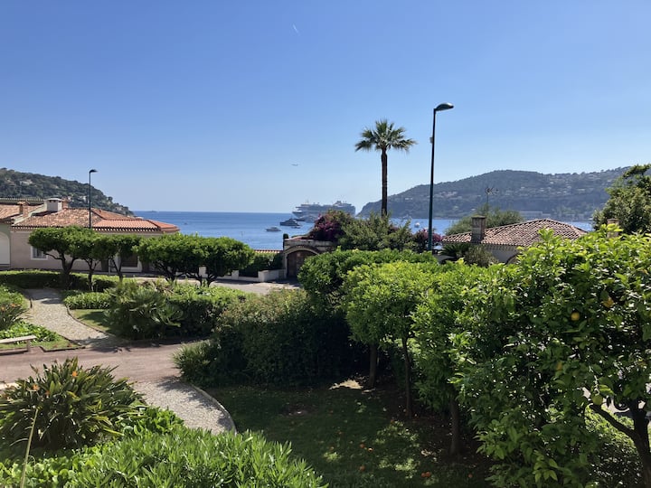 Superbe Studio Vue Mer, à 50m De La Plage - Saint-Jean-Cap-Ferrat