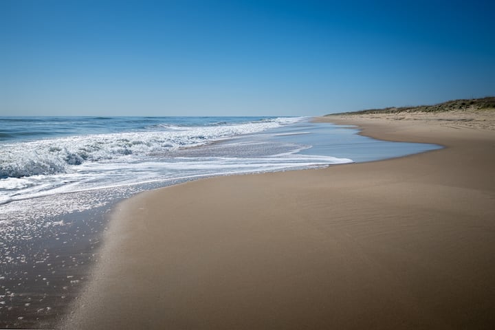 Oceanfront Condo | Pool + Balcony, Steps To Beach - Sandbridge Beach, VA