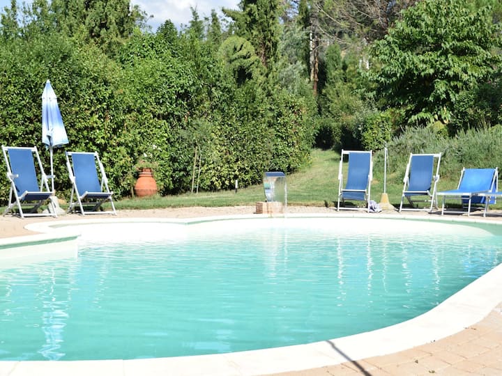 Bel Appartement Dans La Région De Vinci - Italie