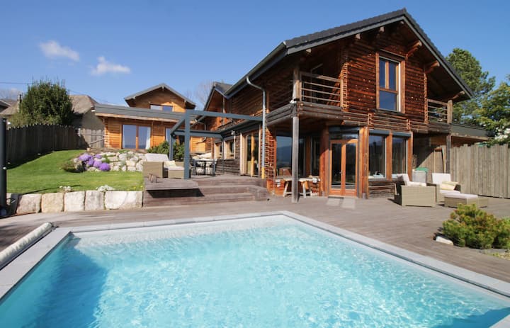 Formidable Chalet Avec Piscine Et Vue - Lac d'Aiguebelette