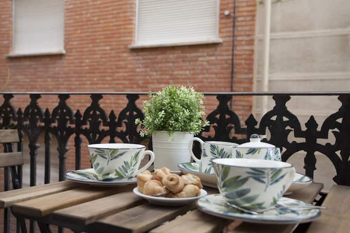 Apartment With Cozy Balcony - Valence en Espagne