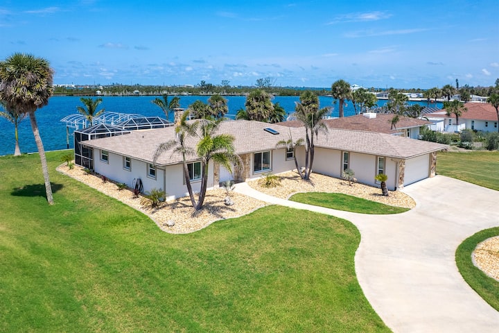 Lemon Bay Frontage•hot Tub•sunsets•pontoon Rental! - Englewood, FL