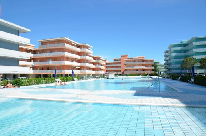 Appartement Lumineux Avec Piscine - Bibione Pineda