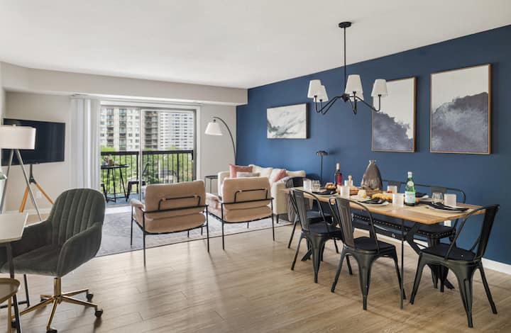 2 Br Prime Location-dc Metro, Restaurants-sleeps 7 - Arlington, VA