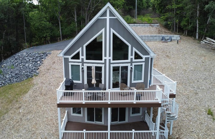 Cozy Cottage - Rileyville, VA