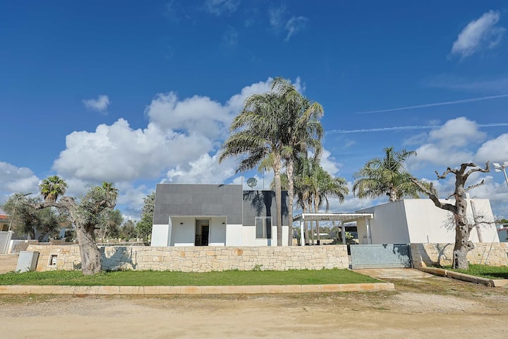 Boomerang Villas 2 – Villa Con Jacuzzi Per 8 Posti - Punta Prosciutto