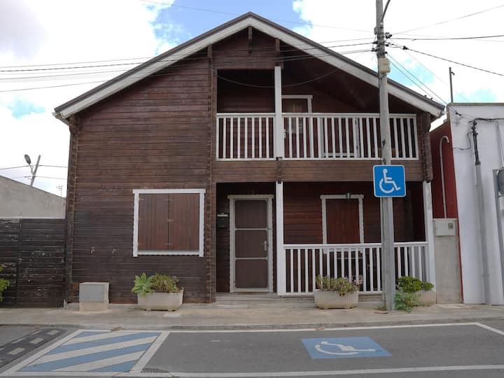 Caseta De Fusta - Deltebre