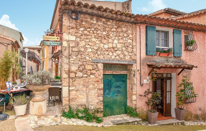 Lovely Home In Moustiers-sainte-marie - Les Salles-sur-Verdon