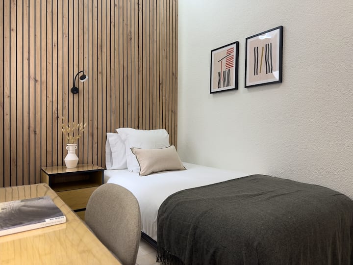 Room Padrera - Madrid