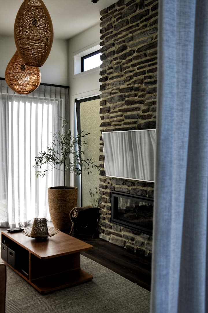Boutique Coastal Retreat • Walk To Beach & Shops - Mangawhai Heads