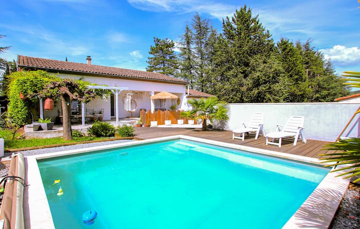 Gorgeous Home In Grospierres - Ruoms