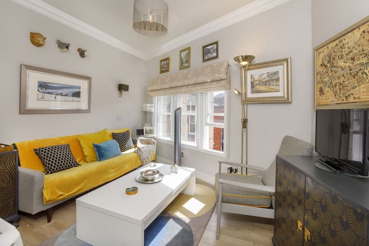 Copper Gate Chambers (Flat 3) - York, UK