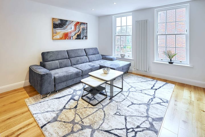 Host & Stay | Eton House - Windsor