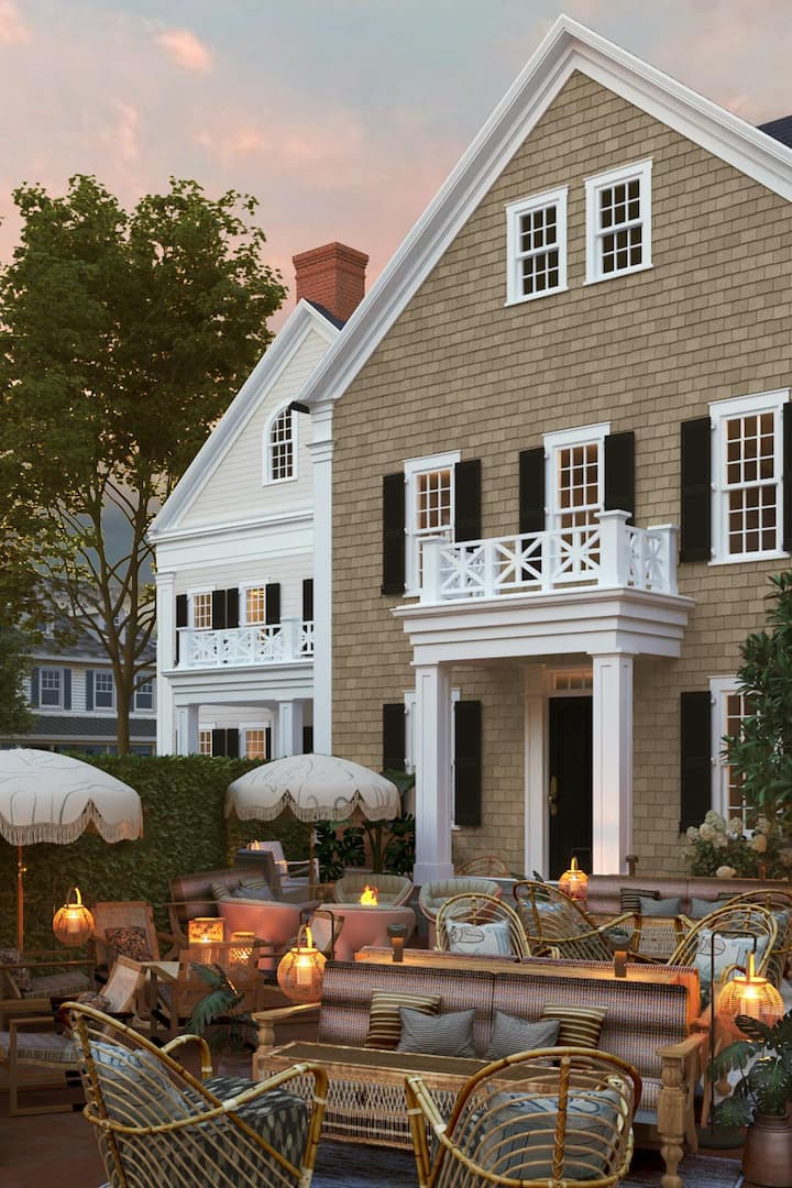 Lush Outdoor Hideaway Bordered By Ivy - Nantucket, MA