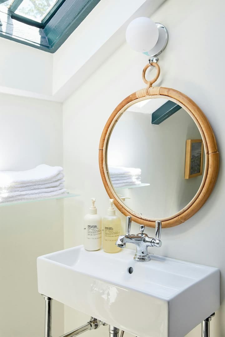 Seafood & Elevated Cocktails At Sister Ship - Nantucket, MA