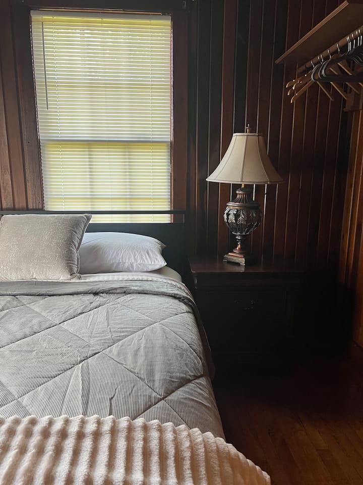 Jd’s Battlehouse Bungalow|walk To Downtown+parking - Mobile, AL