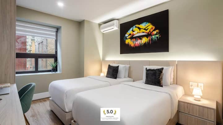 Twin Vibe – Heart Of Montreal - Montreal