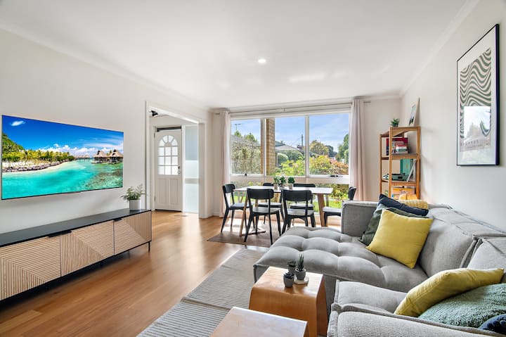 Family Friendly 3-bed With Courtyard & Parking - Australië
