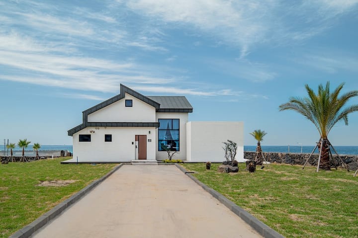 #자쿠지 #월정리해변 #만장굴 #김녕해변 바로 Baro 1 - Jeju-si