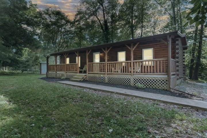 Copperhead Cabin: Hocking Hills|hot Tub| Games - Hocking Hills State Park, OH