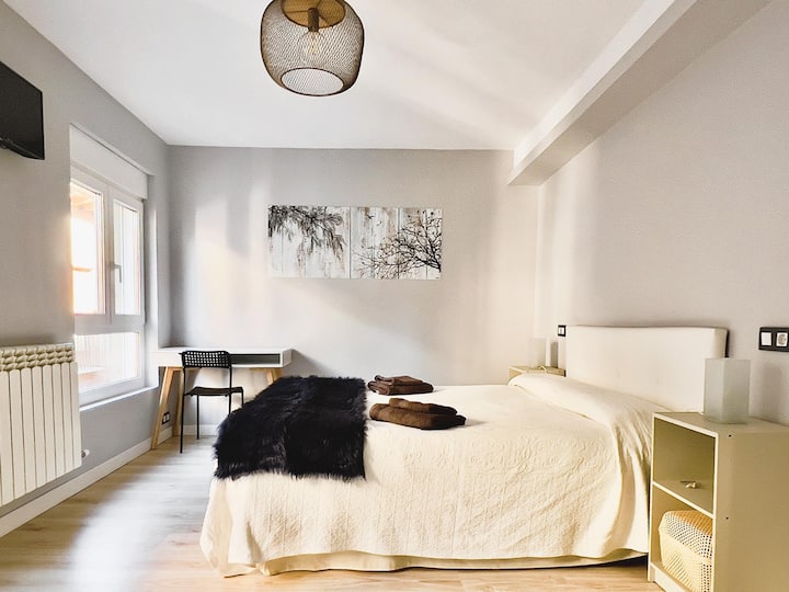 Housing León La Sal León - León