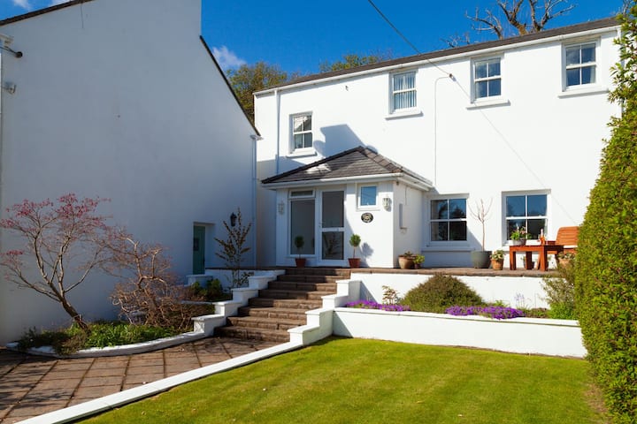 Ballajora Cottage - Isle of Man