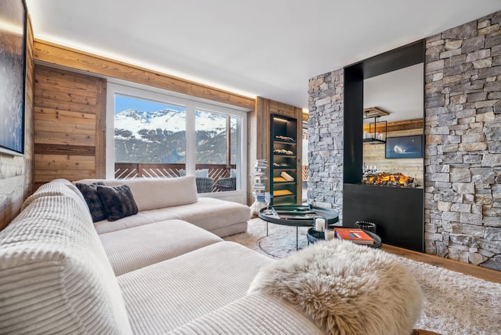 Exquisite Duplex With Views By Mrs Miggins - Sierre