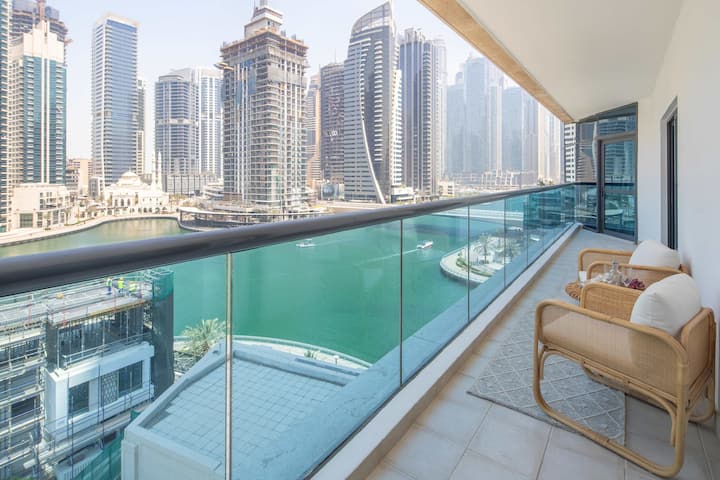 Vibrant 2br With Canal Views In Dubai Marina - Dubai