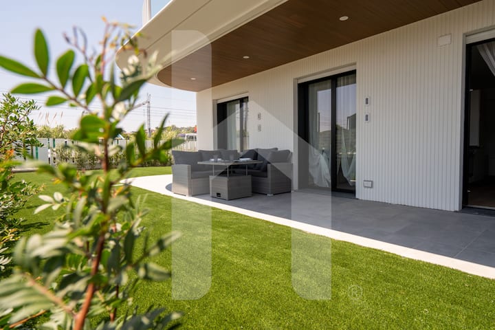 Homiday-waterfront Zaffiro,trilocale Con Giardino - Roseto degli Abruzzi