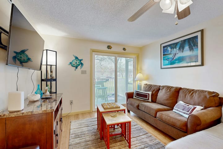 2br Beachaven Pet Friendly Condo W/community Pool - リホーボス・ビーチ, DE