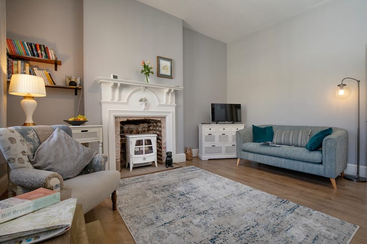 Otter's Holt - Budleigh Salterton