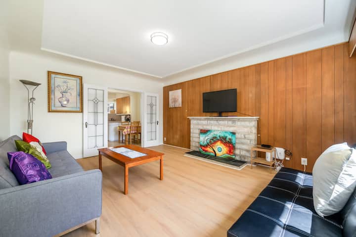 Cozy & Stylish 2br Suite In East Vancouver Unit A - Playland Amusement Park