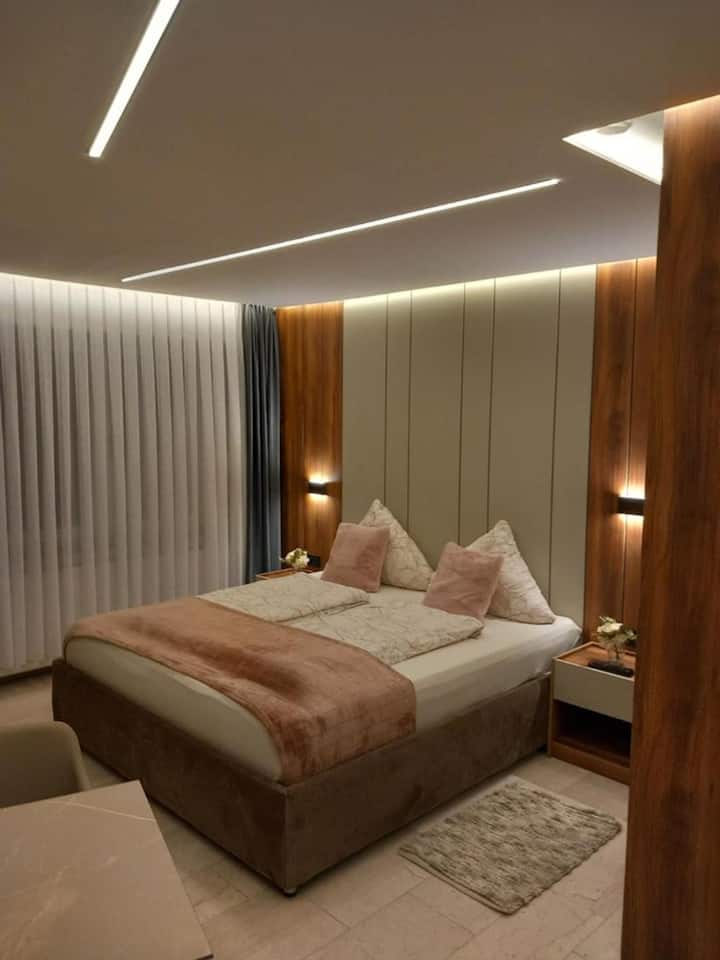 Hôtel Hafez - Chambre Double Budget Sans Balcon - Bad Salzuflen
