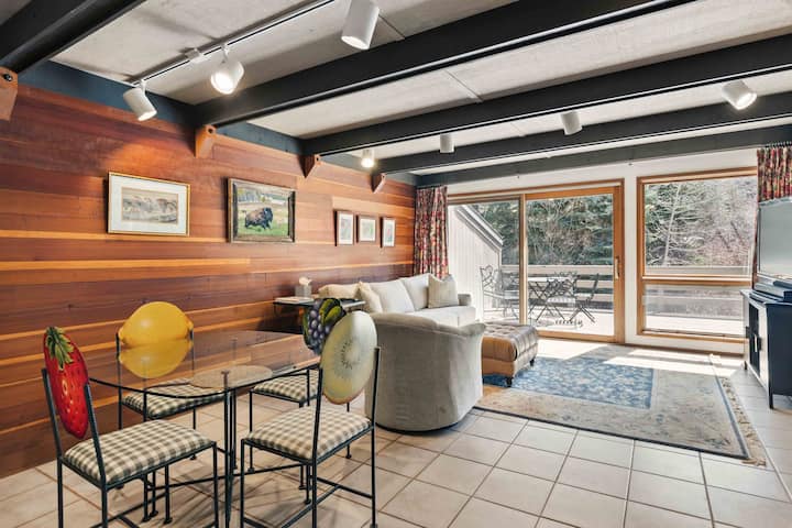 Creekside Vintage Condo At Warm Springs Base - Ketchum, ID