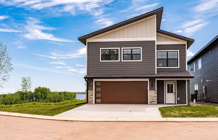 Riverwest Trails End Chalet-sauna-20% Off Bikes - Duluth, MN