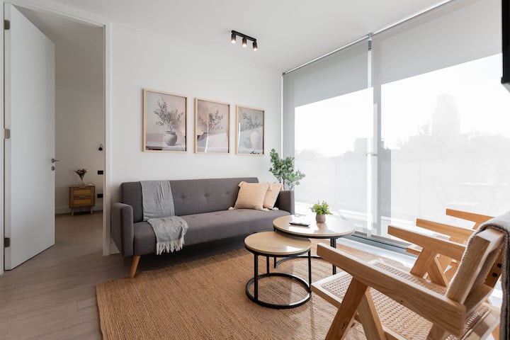 Facing Araucano Park 2br 2 Ba In Las Condes - Las Condes