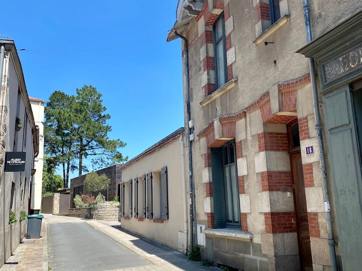 Appartement Atypique Avec Wifi Au Cœur De Clisson - クリッソン