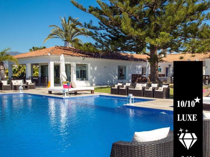 Villa Marbella, 9 Pièces, 15 Pers. - Monda