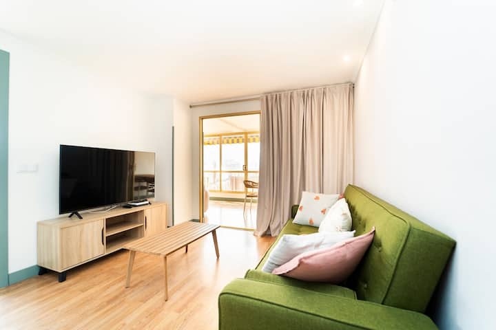 Modern Seaview Apartment With Pool Benidorm - Benidorm