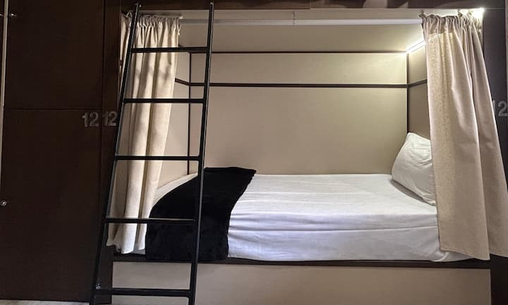 Hostel Tetuán: Your Ideal Base In Madrid - Madrid