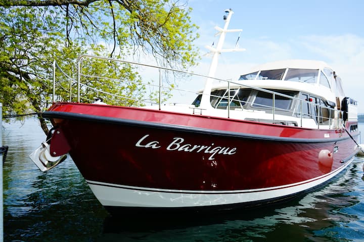 Maison Sur L'eau-d'exception-sdb Privée Avec Baign - Murten